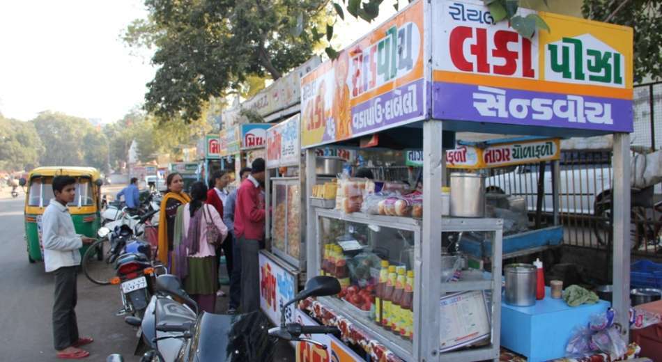 Visit India’s First ‘Clean Street Food Hub’ In Ahmedabad | DPO ...