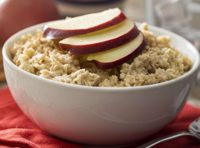 9 Reasons Why You Should Eat More Oats | DPO International